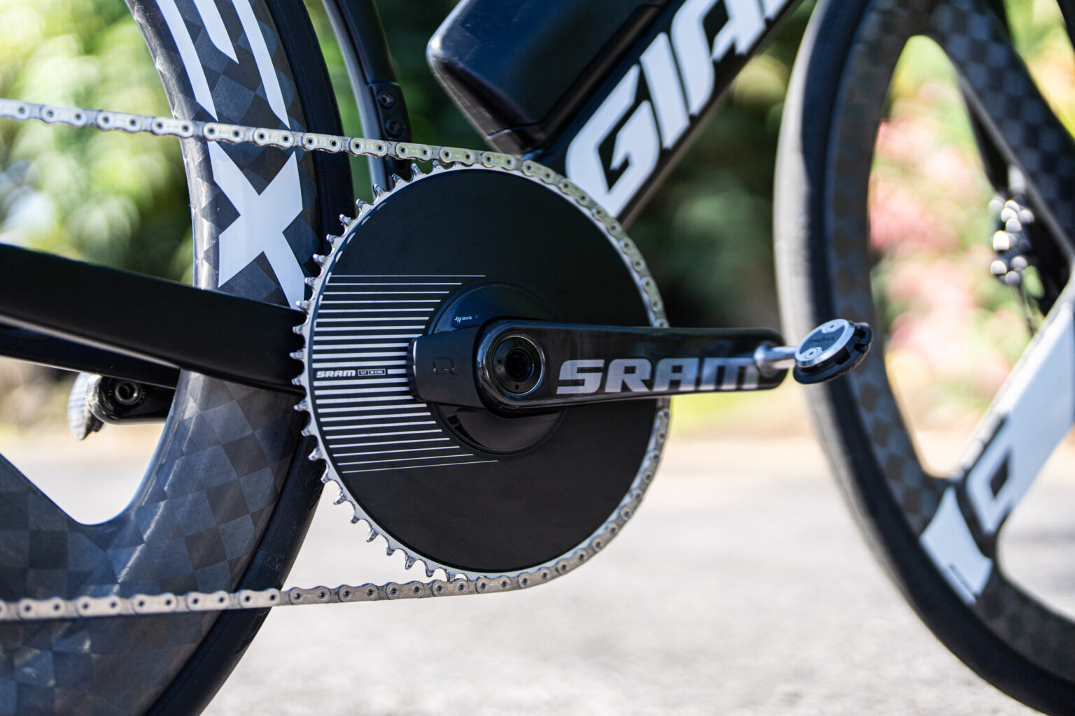 Bikes of Kona 2024: Bradley Weiss’s Giant Trinity Disc - Slowtwitch News