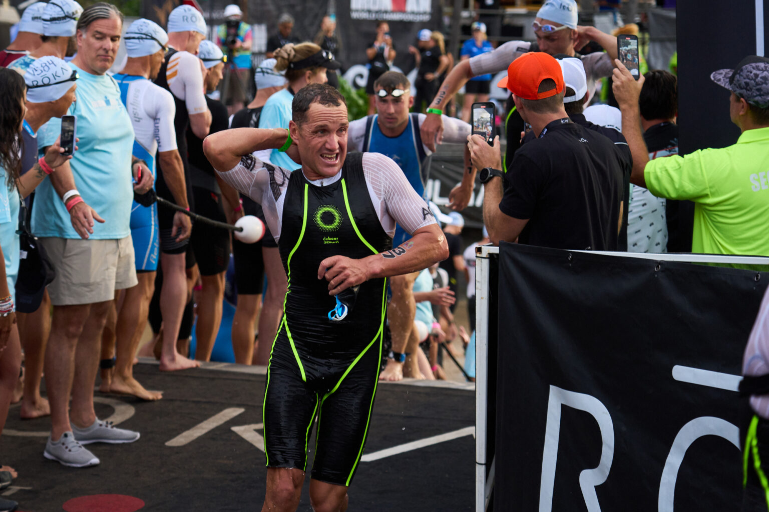 Swimskins of the Top 15 Pro Swimmers in Kona - Slowtwitch News