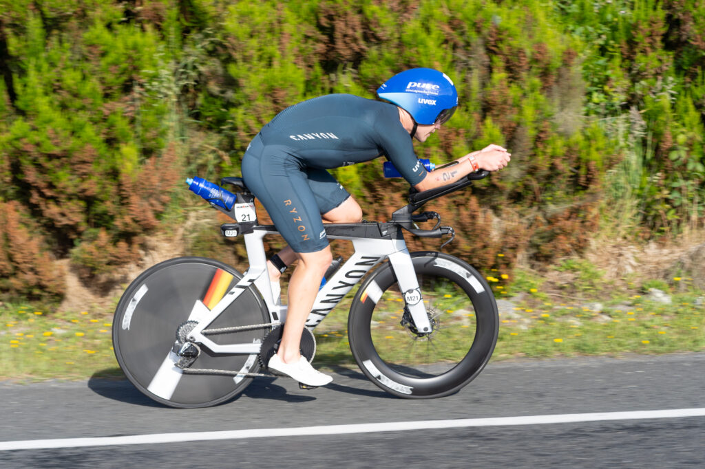Taupō Rides: The Positions of the Men’s Top 10 Bike Splits from 70.3 ...