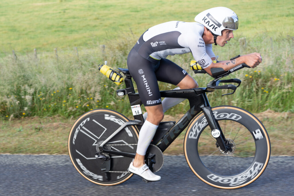 Taupō Rides: The Positions of the Men’s Top 10 Bike Splits from 70.3 ...