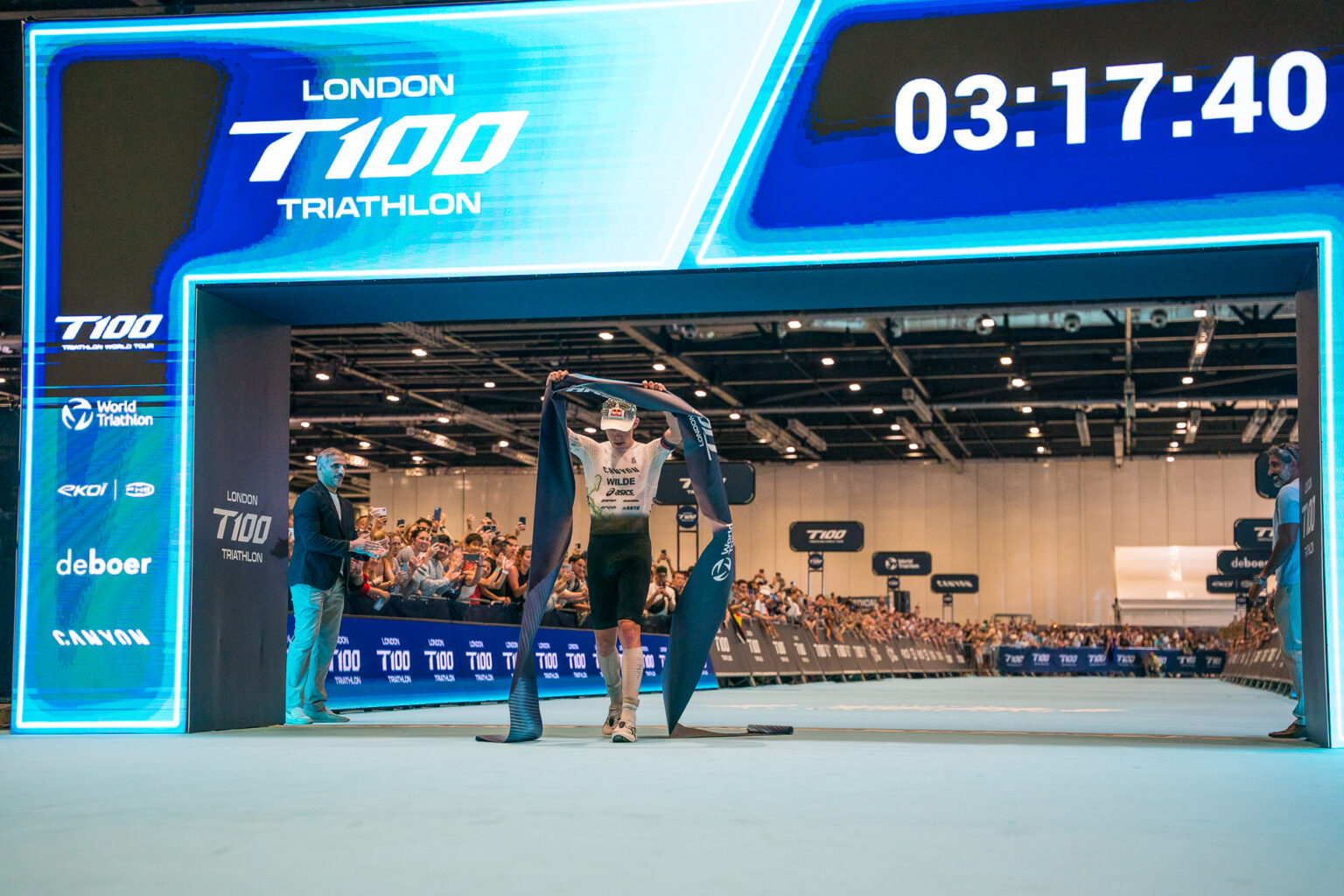 Hayden Wilde Wins T100 London in Amazing Comeback Story - Slowtwitch News