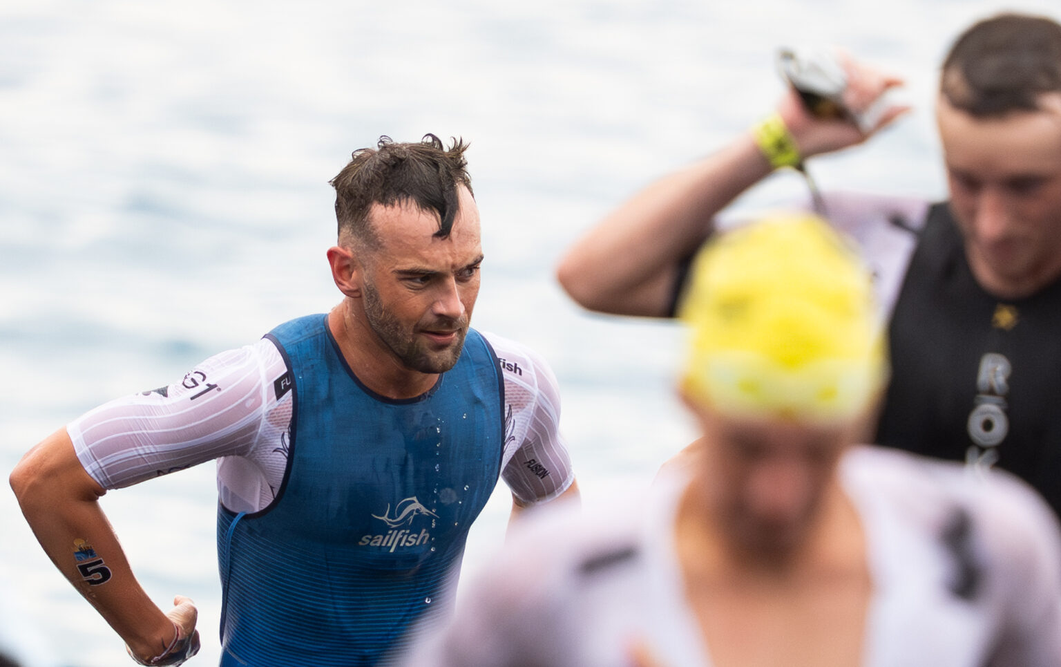 IRONMAN World Championship 2025: Salvisberg Leads Out of Water, Laidlow ...