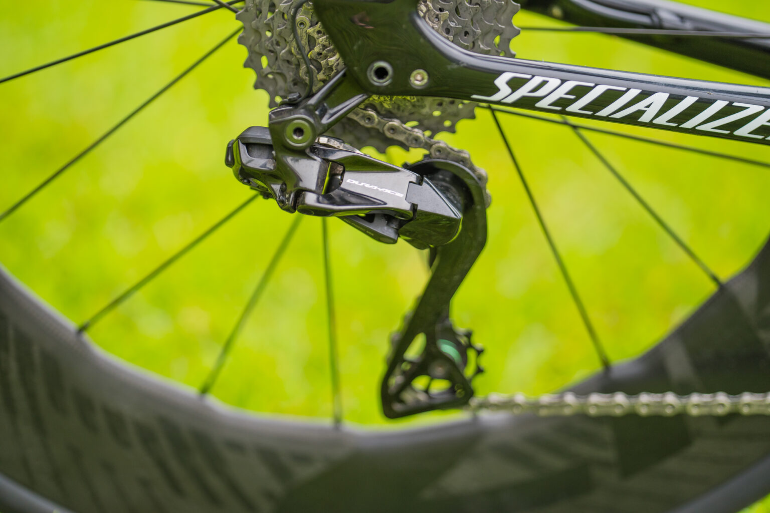 Lotte Wilms Keeps it Simple for Kona With Her Specialized Shiv TT ...